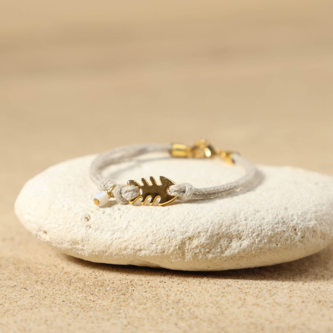 Bracelet lin et doré : Alevin - Retour de plage